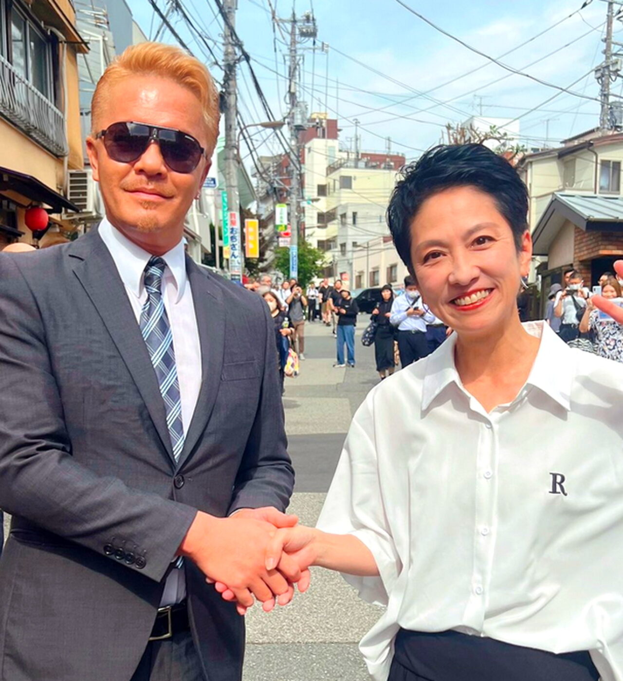 【炎上】EXILE・ATSUSHIのものまね芸人のRYOとは誰で何者？学歴/経歴とは？結婚/妻/子供の有無から売名行為疑惑で炎上まで徹底まとめ ...